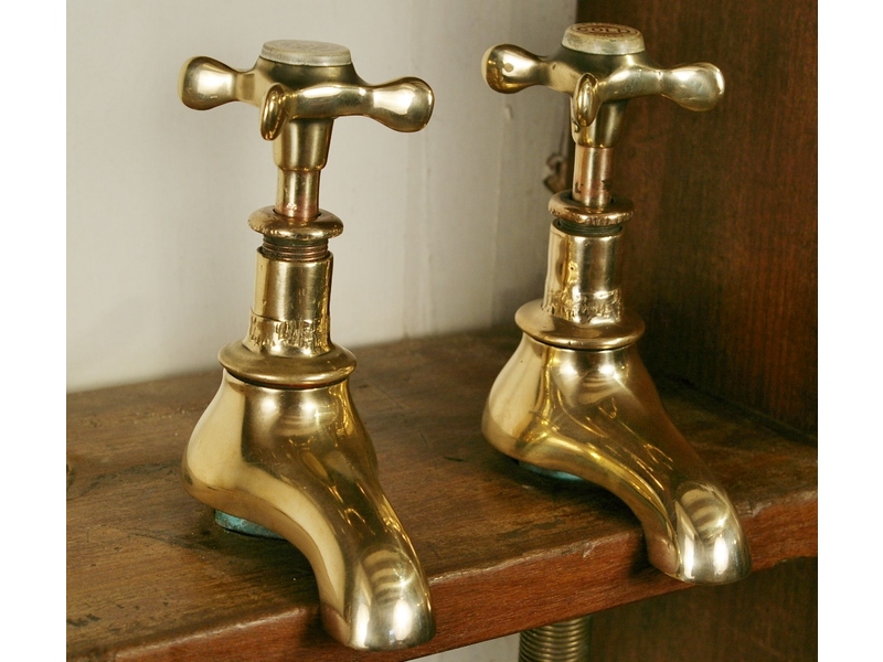 Antique and reclaimed restored bath, basin and sink taps | Mongers ...