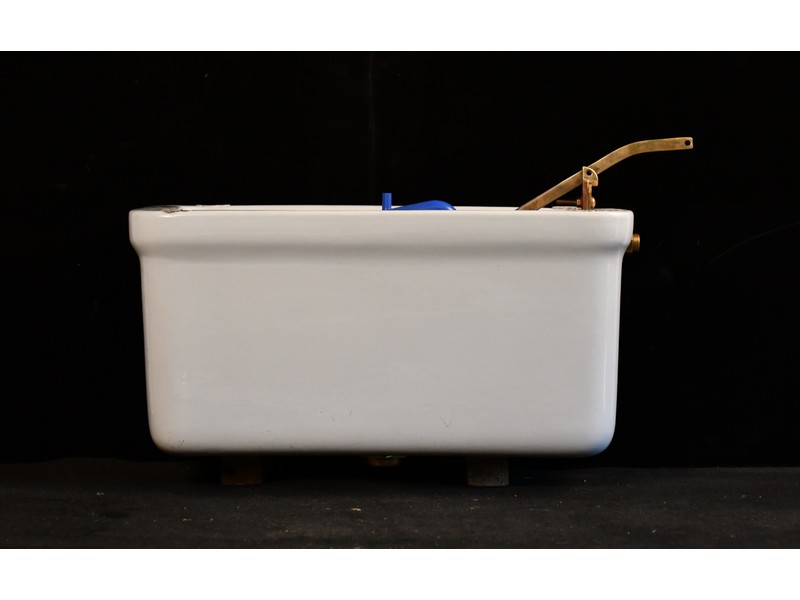 Cast Iron Cisterns | Mongers