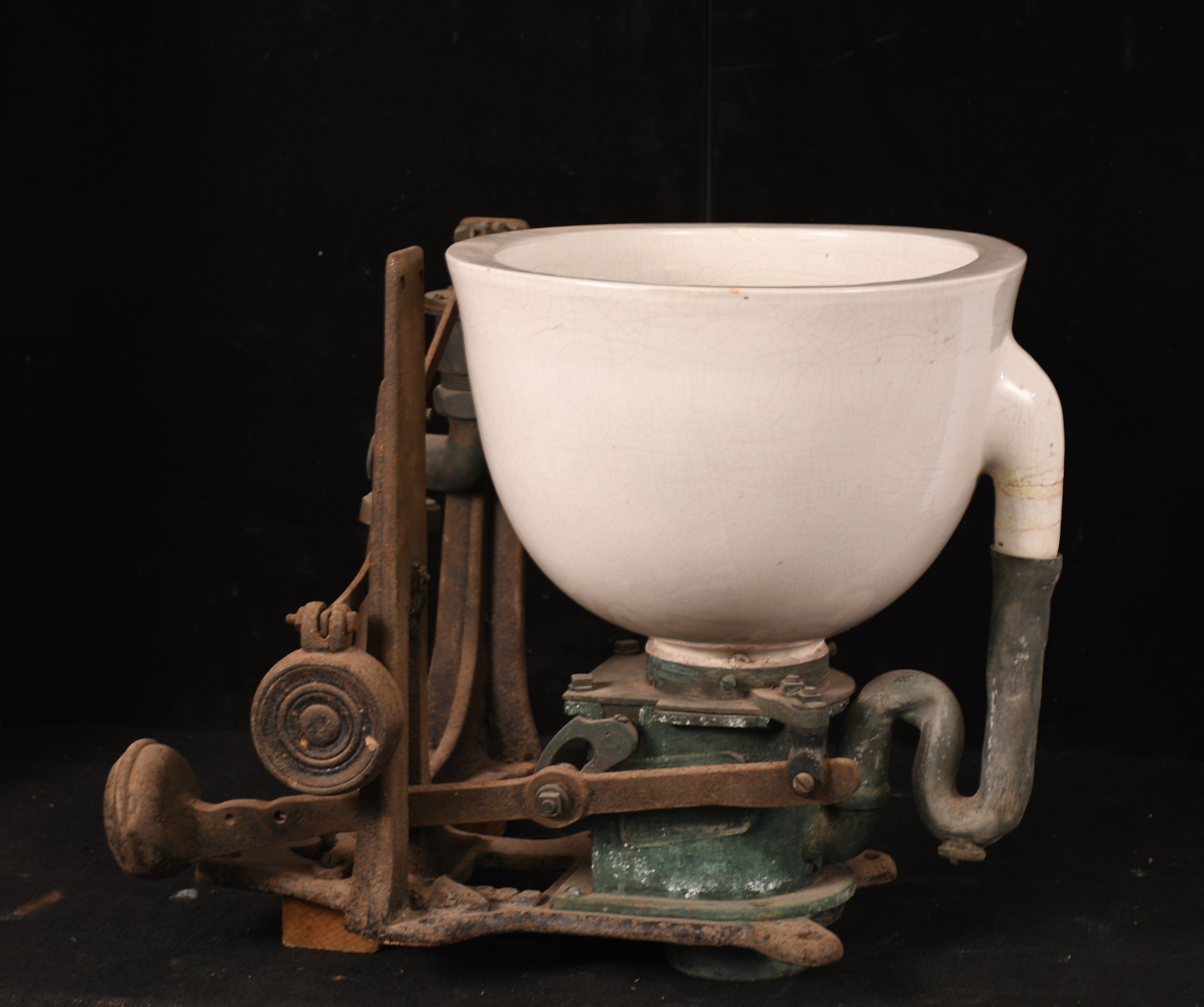 Architectural Antiques | Mongers Architectural Salvage