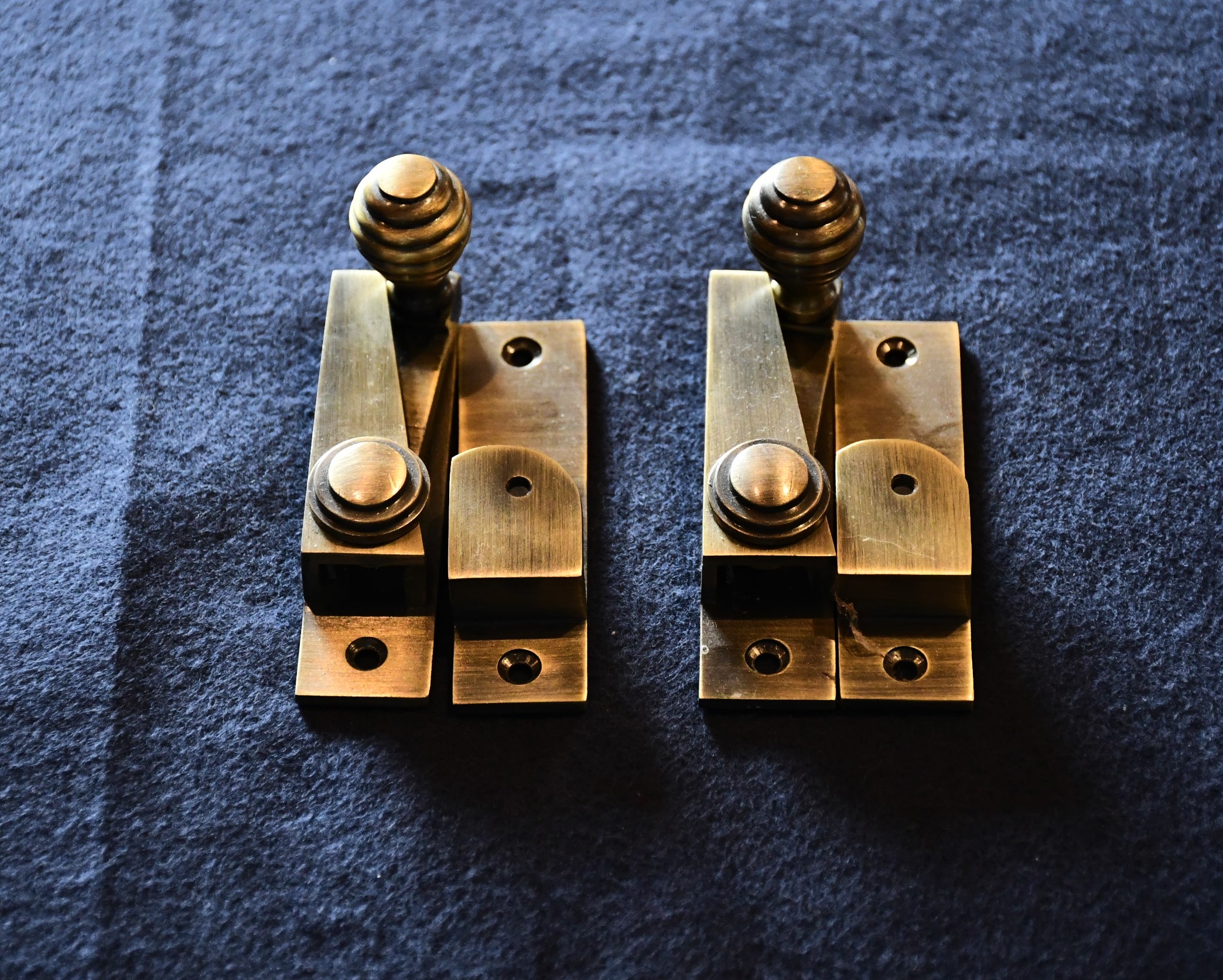Sash Window Fittings | Mongers
